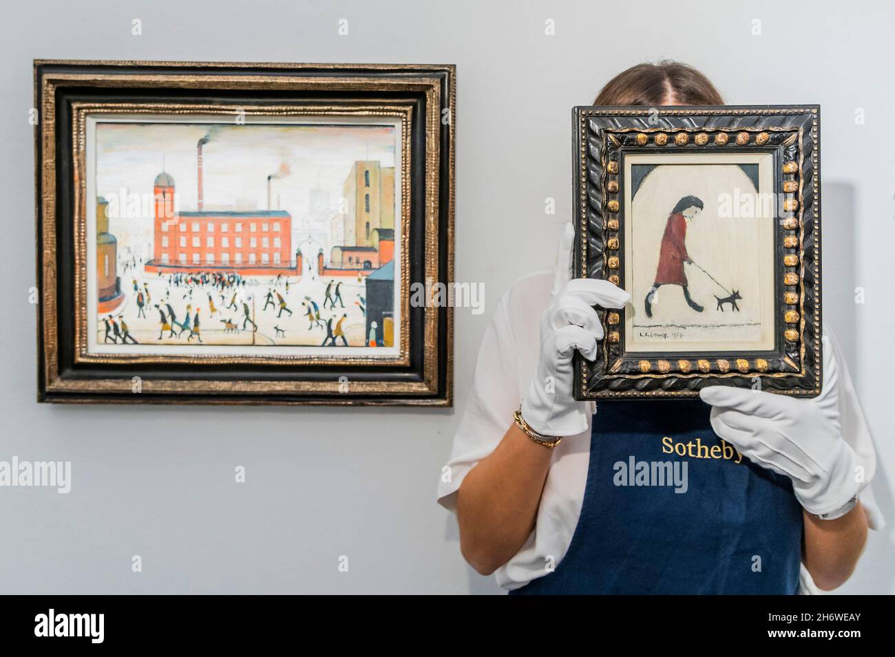Mill scene lowry hi-res stock photography and images - Alamy