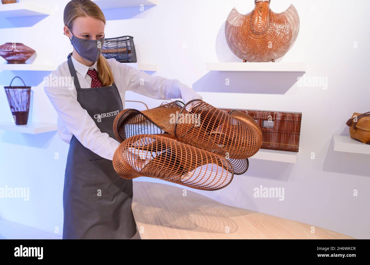 Lady victoria de rothschild hi-res stock photography and images - Alamy