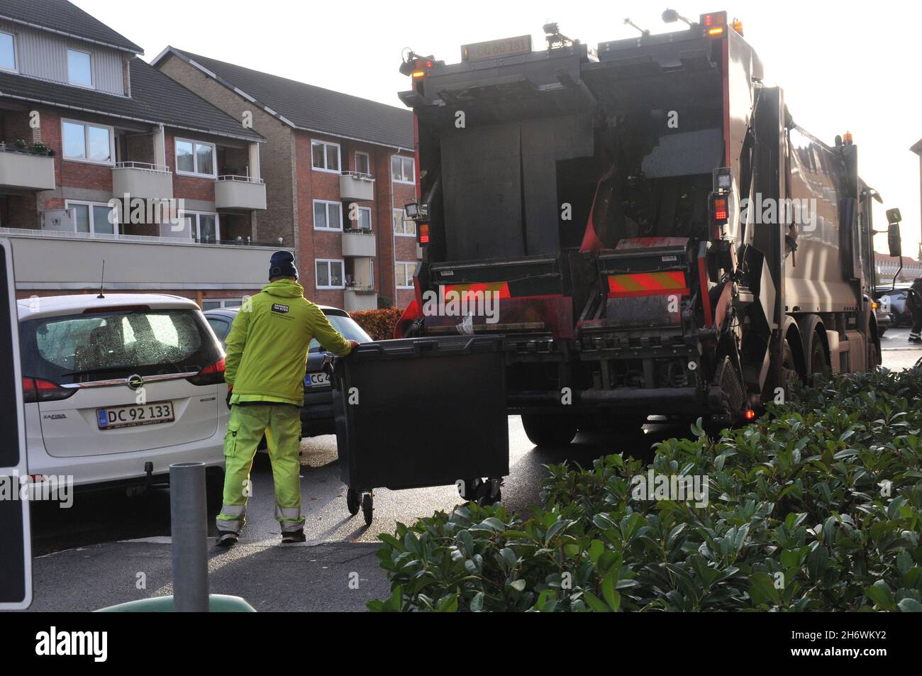 Recyclign garbage container hi-res stock photography and images - Alamy