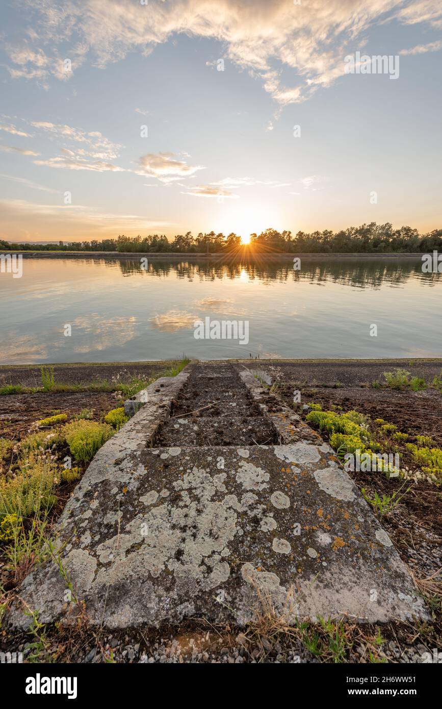 Border between france and germany hi-res stock photography and images ...