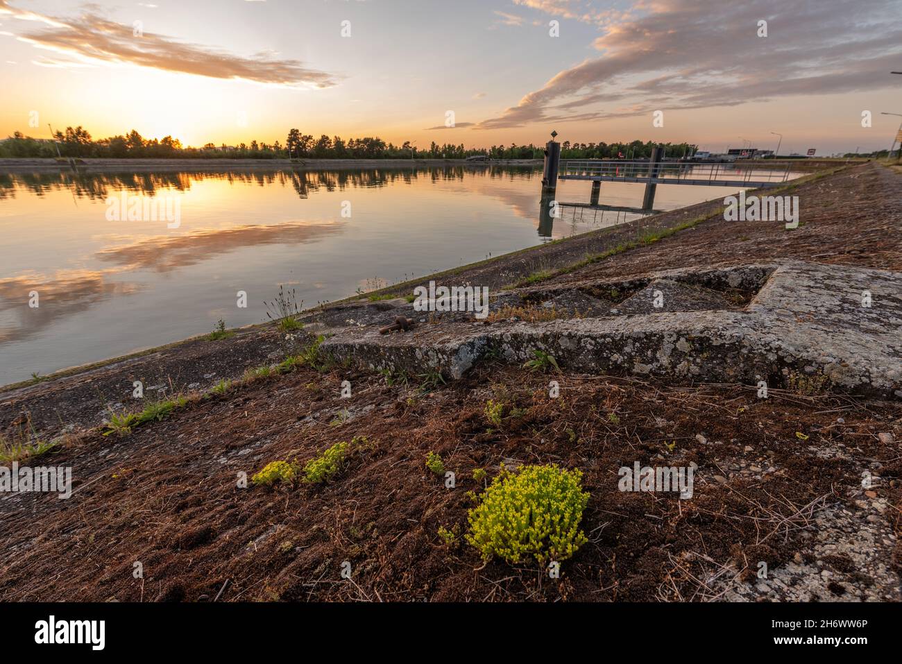 Europe border between france hi-res stock photography and images - Alamy