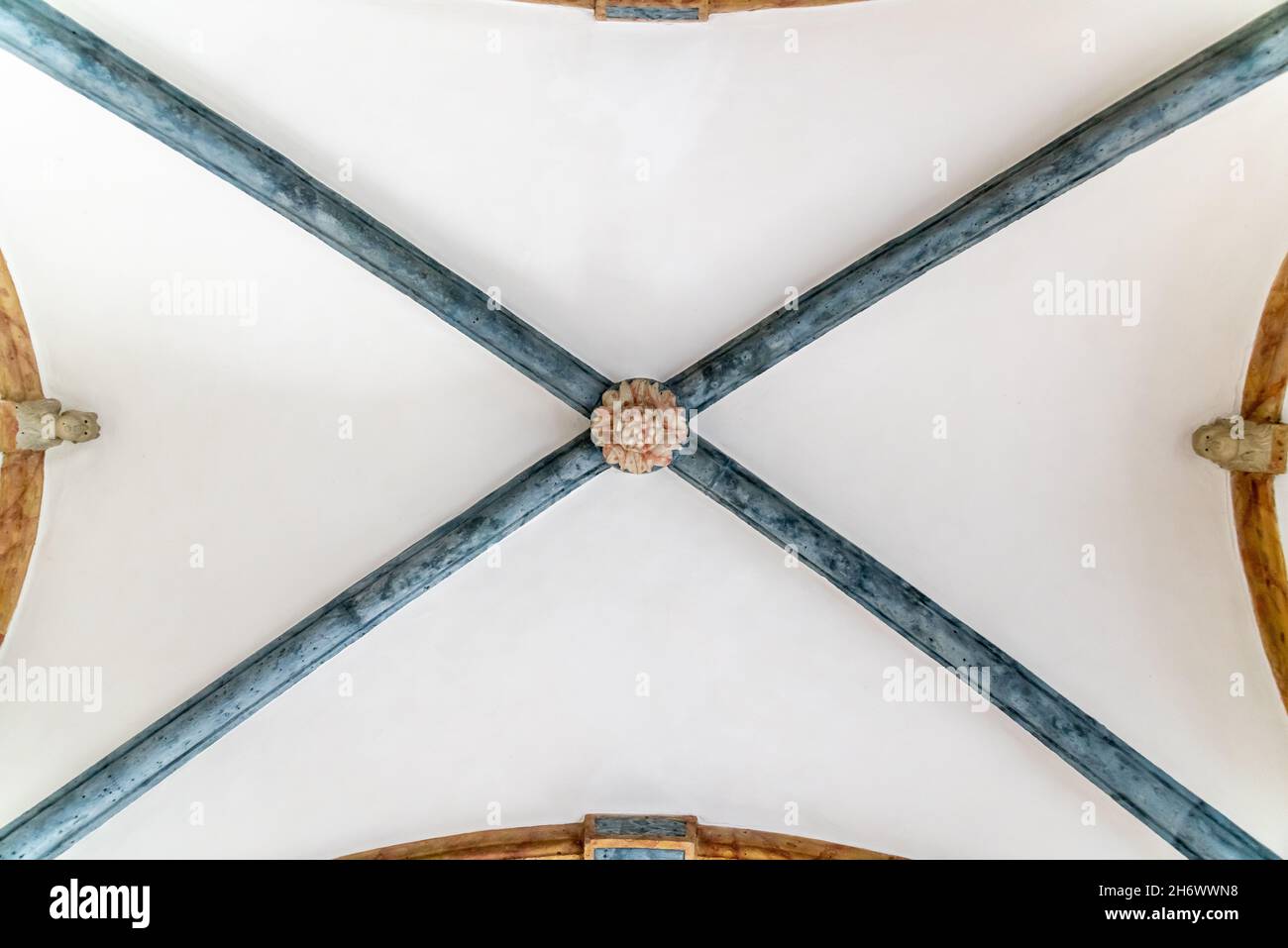 Skeleton on a cross hi-res stock photography and images - Alamy