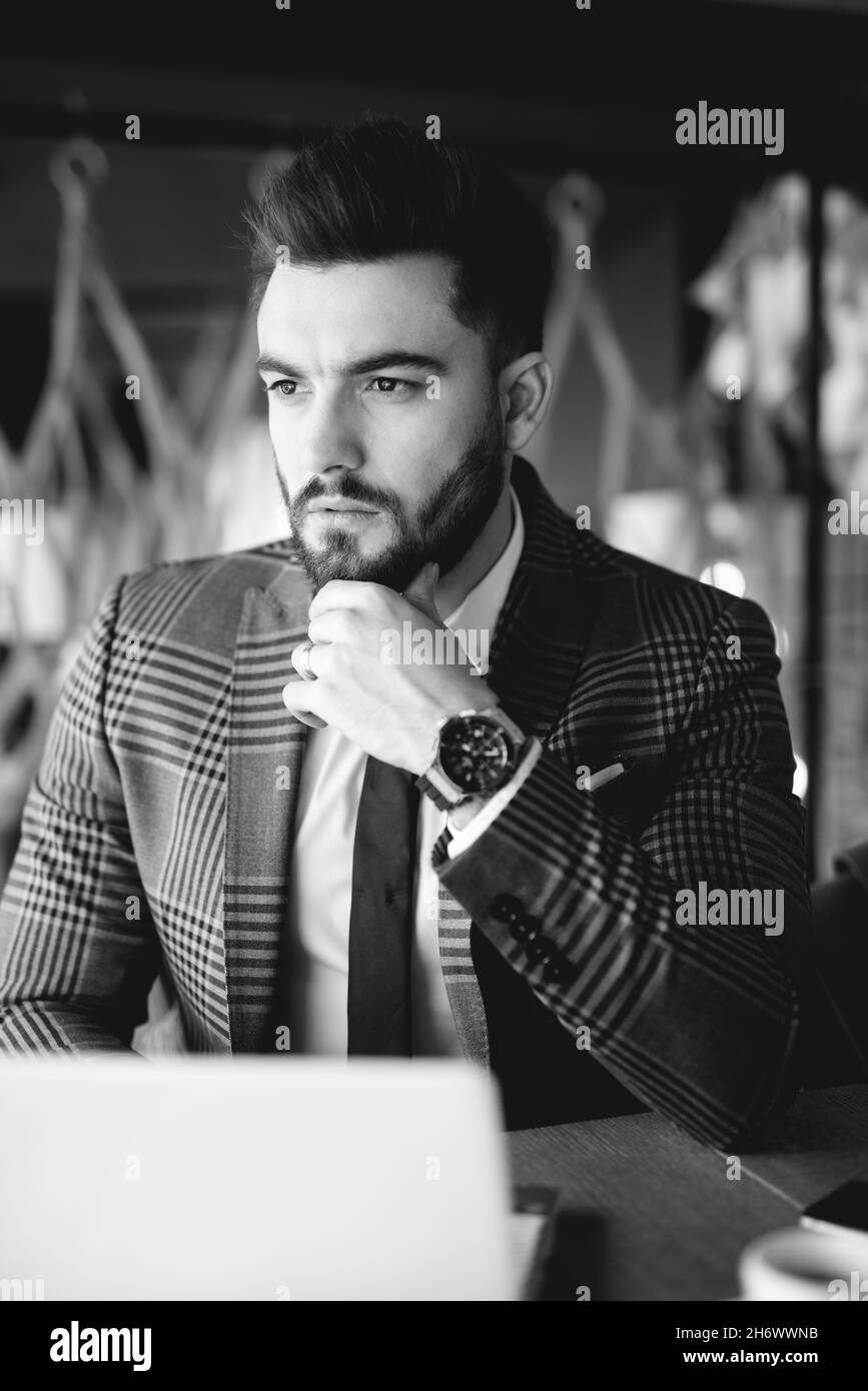 Attractive online Black and White Stock Photos & Images - Alamy