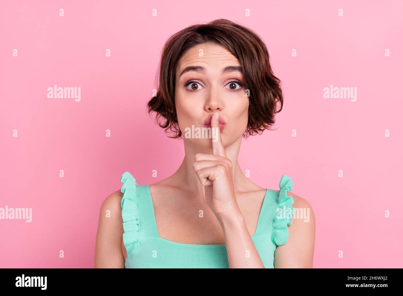 Shhh symbol hi-res stock photography and images - Alamy