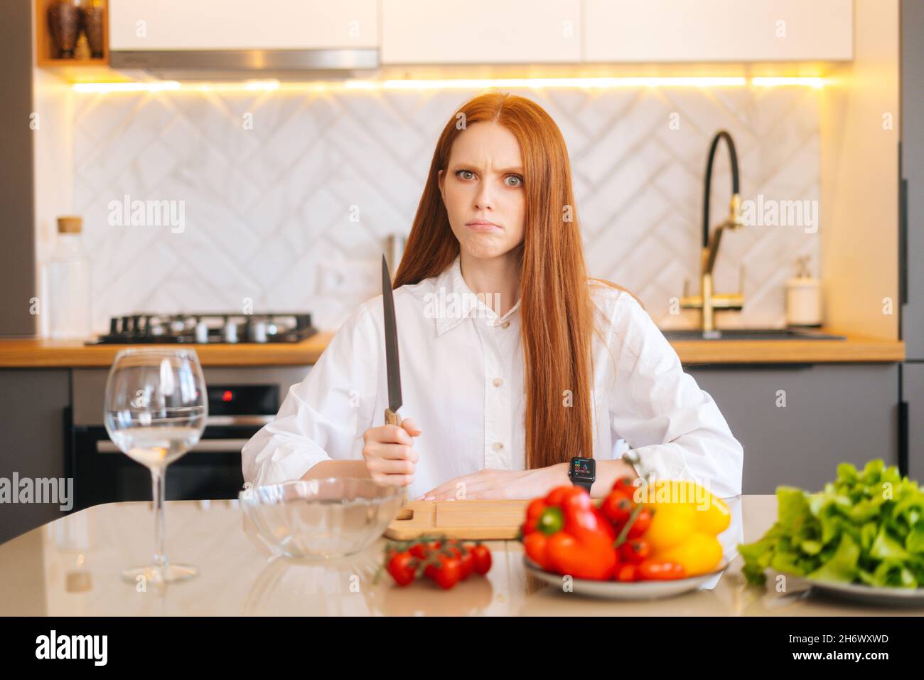 Angry chef woman hi-res stock photography and images - Alamy