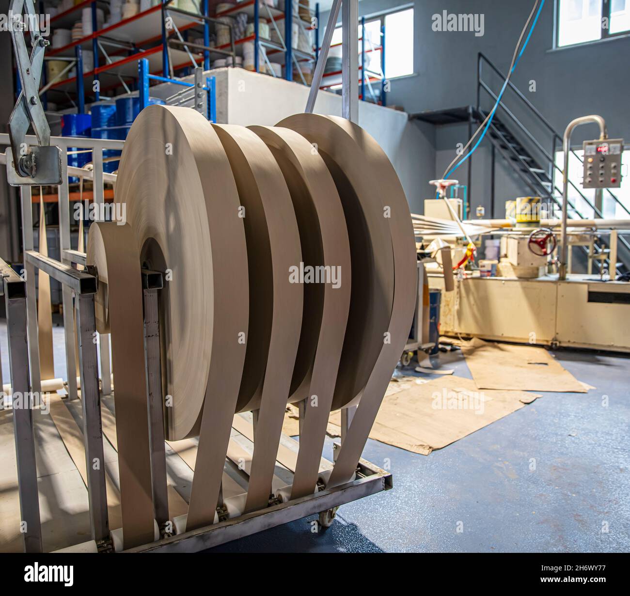 Glue machine for paper tube cores, steel metal engine, technology ...