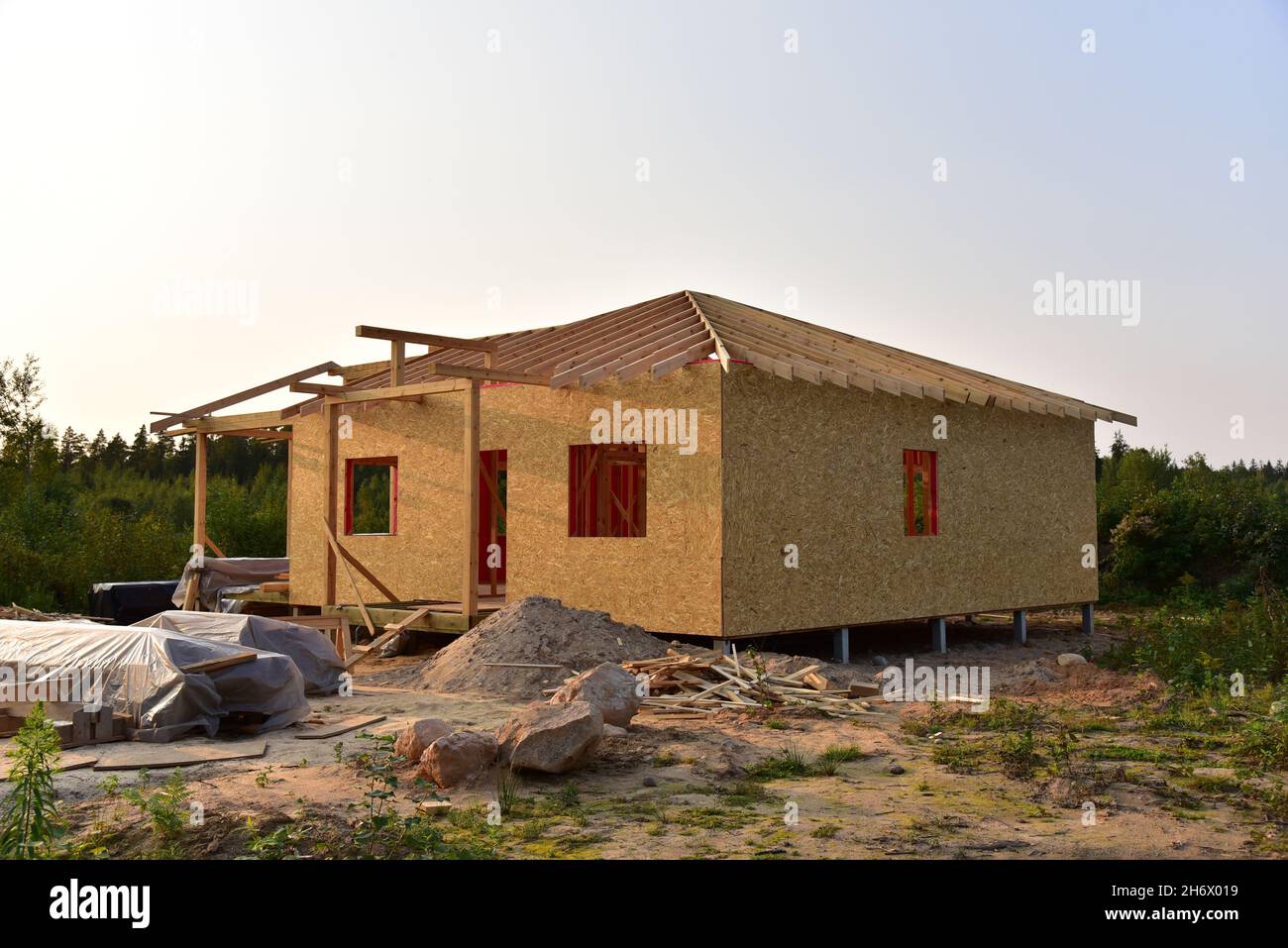 Construction wooden house of Structural Insulated Panels (SIPs) turnkey ...