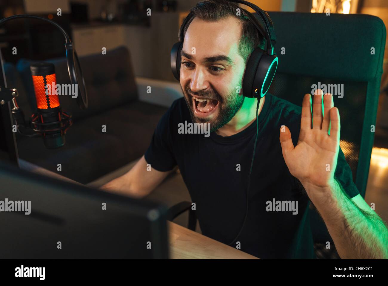 Gaming competition hi-res stock photography and images - Alamy