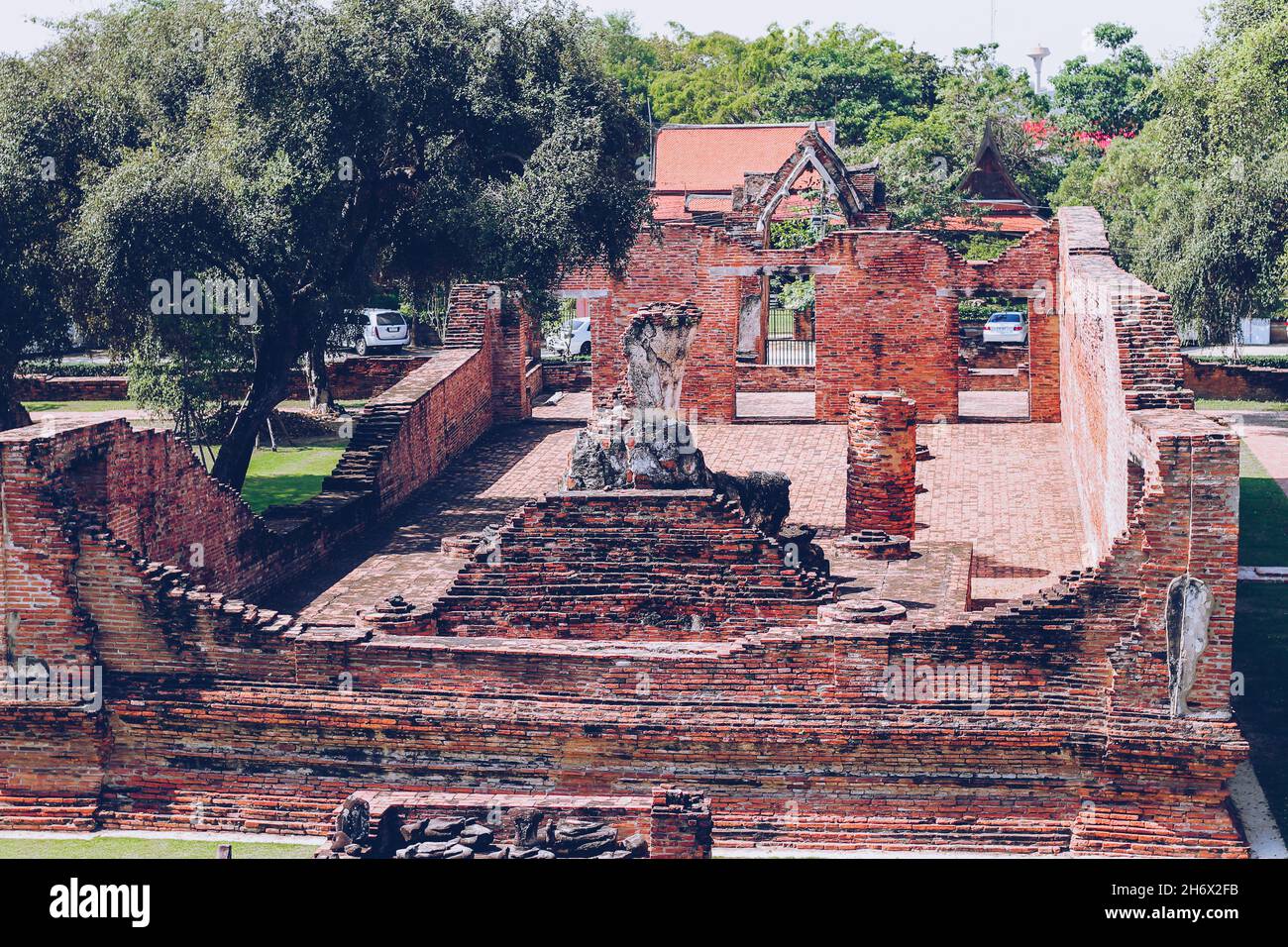 Ancient temple ruins in Wat Choeng Tha, part of the famous Ayutthaya ...