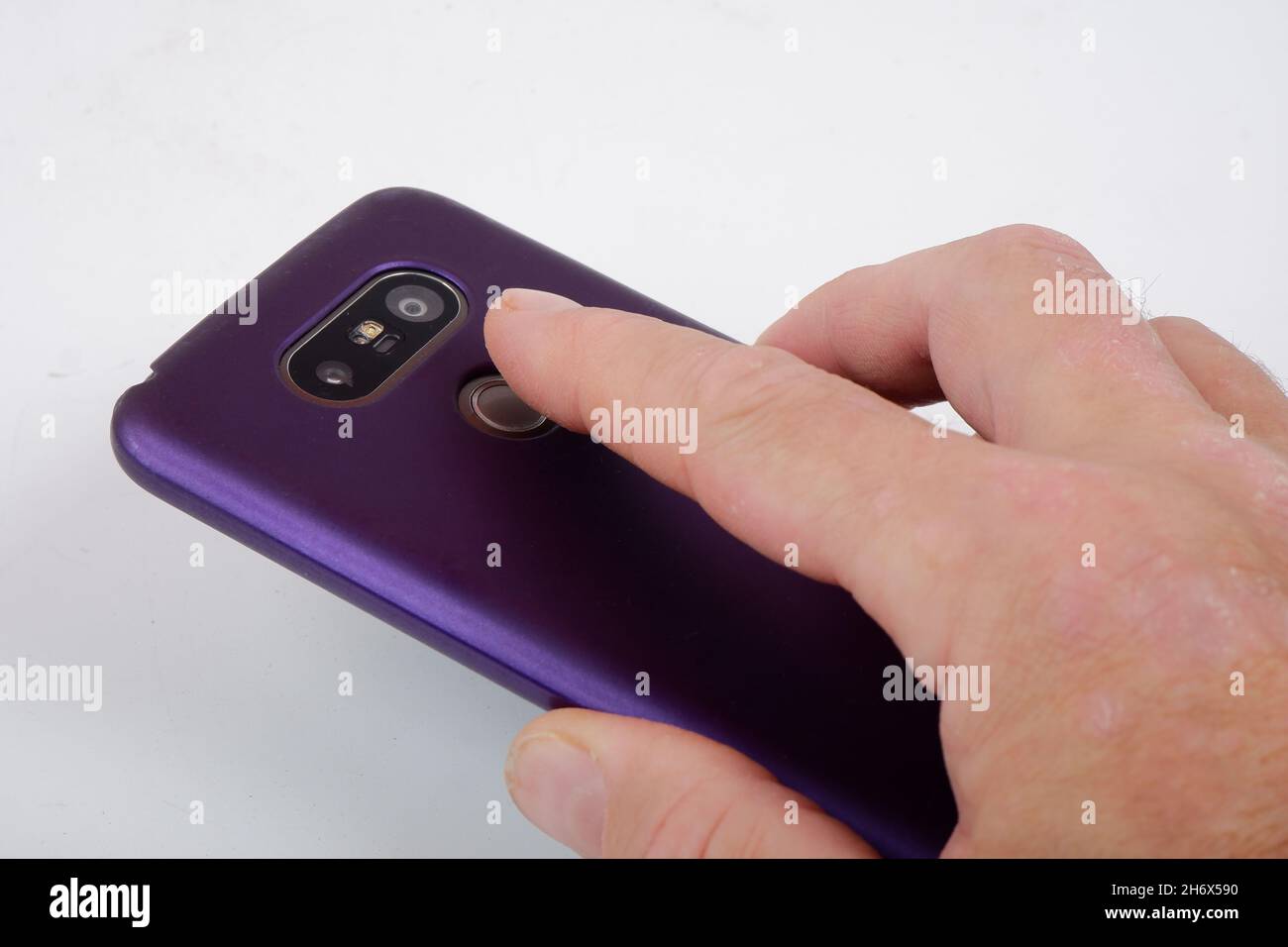 Android phone lock screen hi-res stock photography and images - Alamy