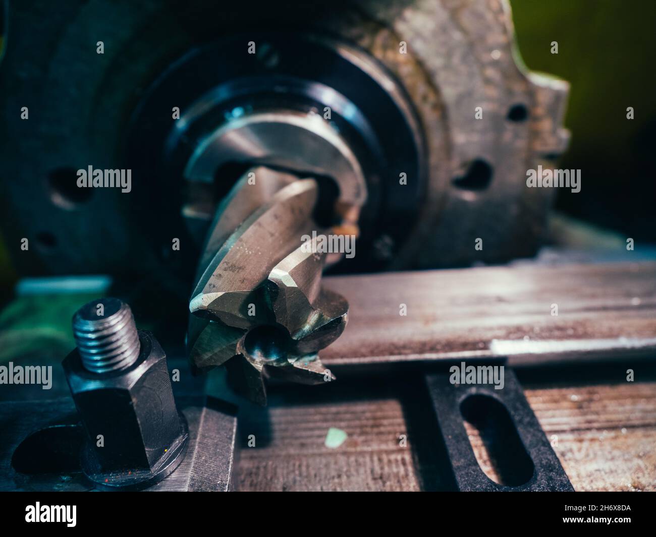 Worker cutting steel parts machine hi-res stock photography and images ...