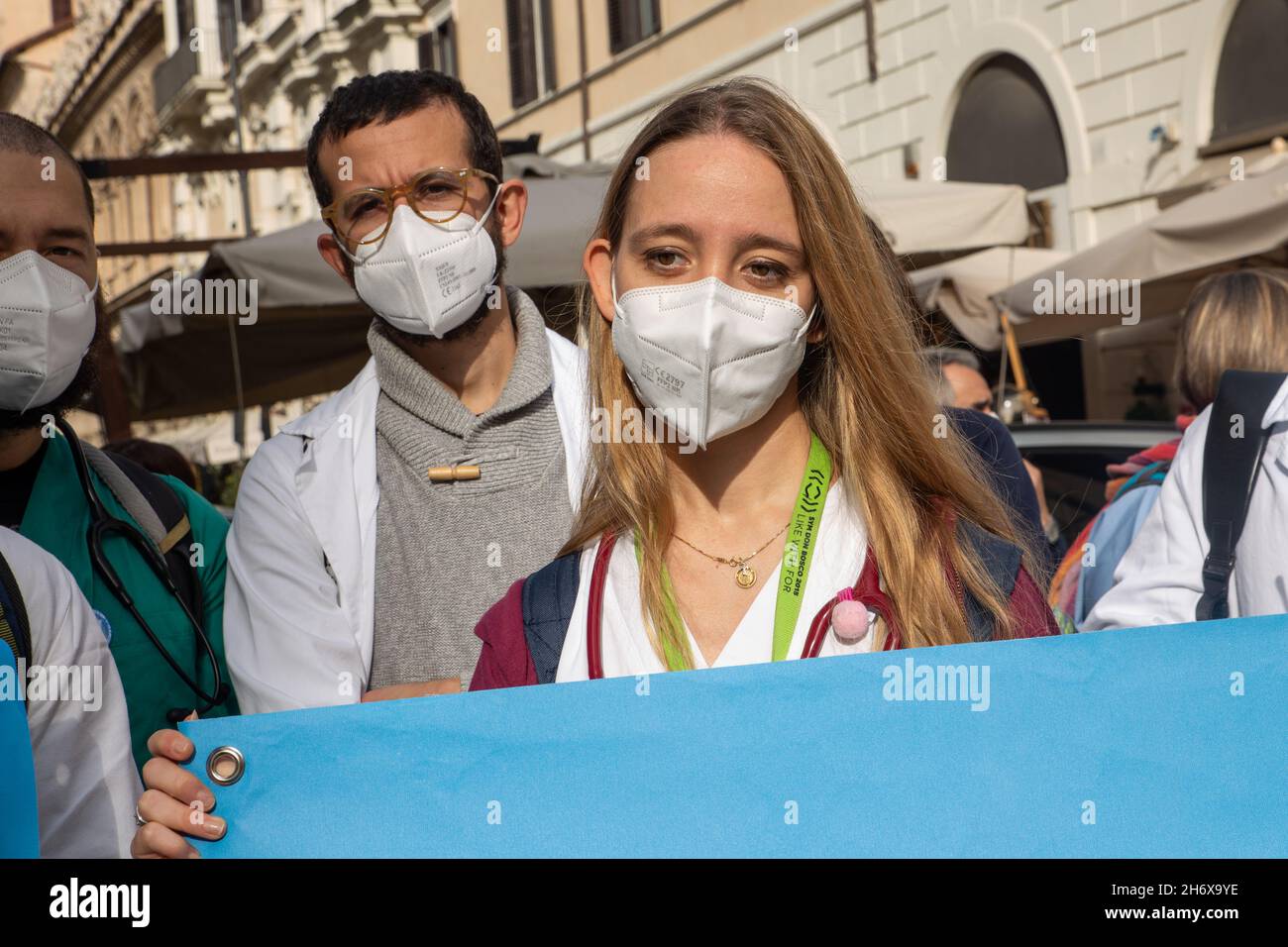 Rome, Italy. 17th Nov, 2021. Flashmob in Piazza Santi Apostoli ...