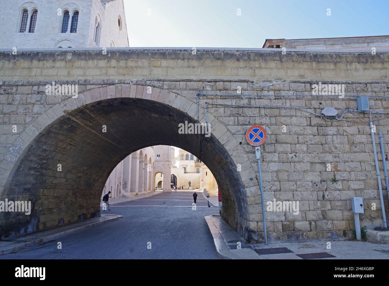 Bari, Apulia, Italy. Old town center Stock Photo - Alamy