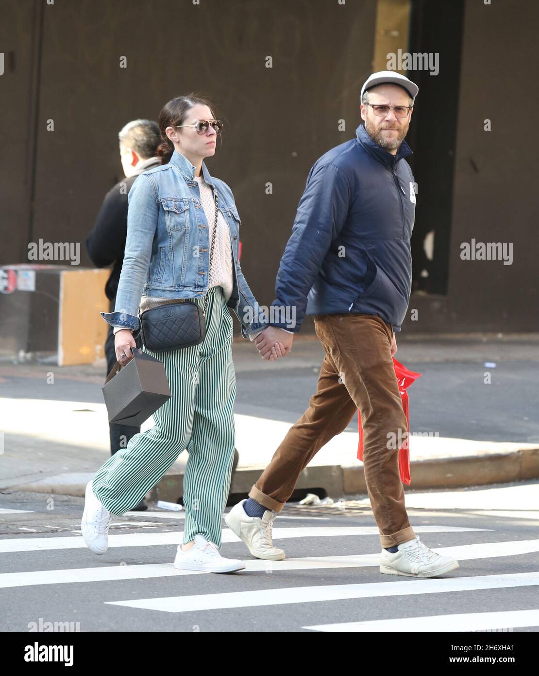 New York - NY - 04/27/2019 -Seth Rogen and wife Lauren Miller Rogen ...