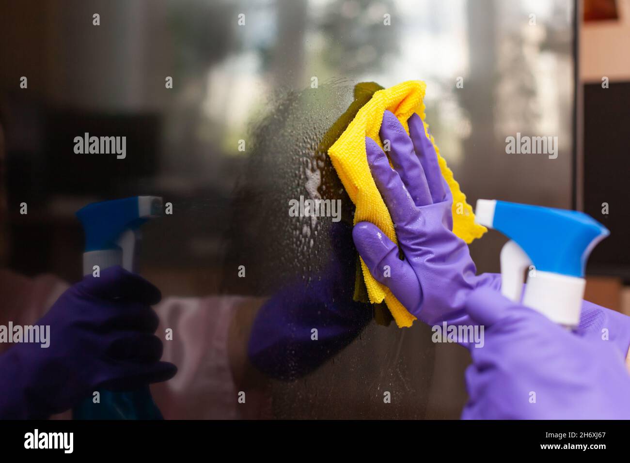 Rag screen hi-res stock photography and images - Alamy
