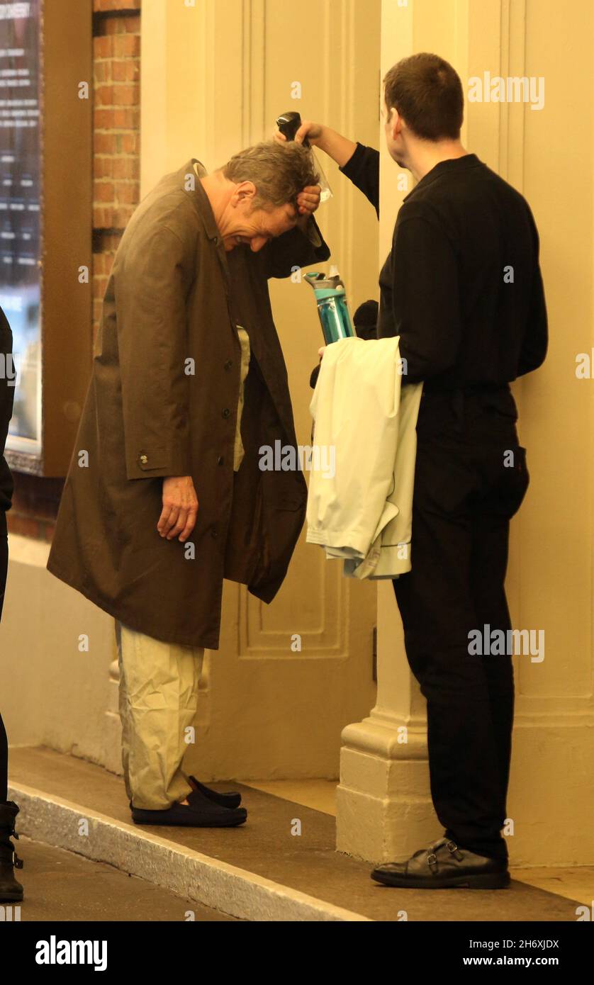 Howard beale network hi-res stock photography and images - Alamy