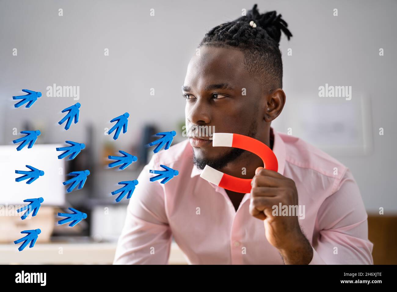 Magnet attract hi-res stock photography and images - Alamy