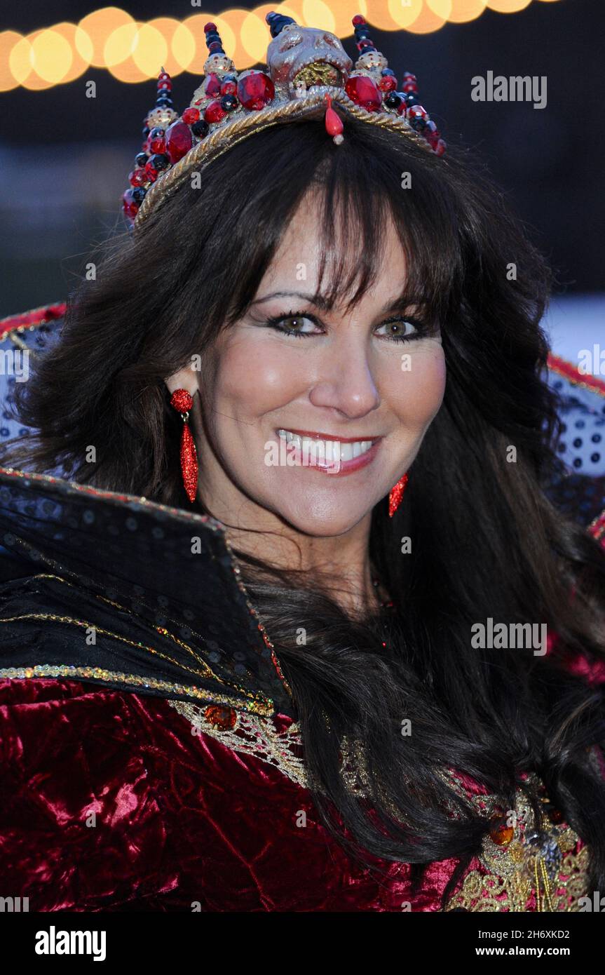 Linda Lusardi's Instagram, Twitter & Facebook on IDCrawl