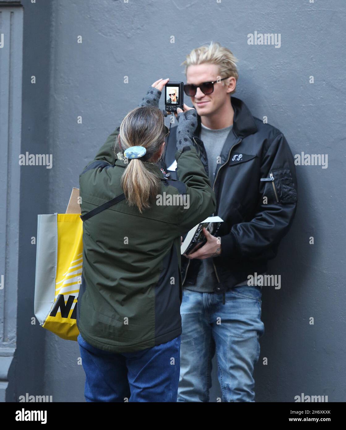 New York - NY - 12/23/2019- Cody Simpson shopping with a friend in ...