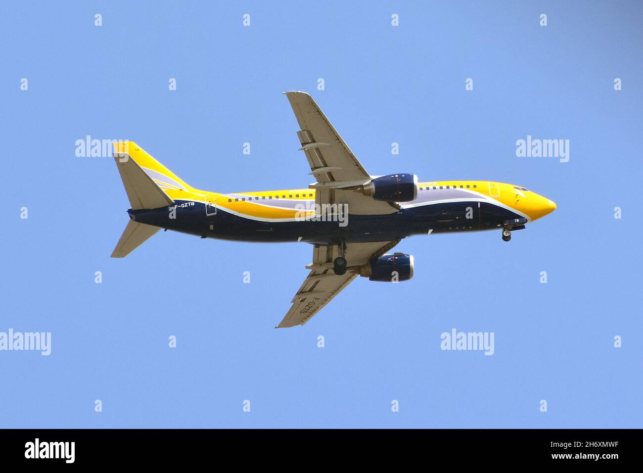 ASL Airlines Ireland (formerly Air Contractors, is a freight and ...