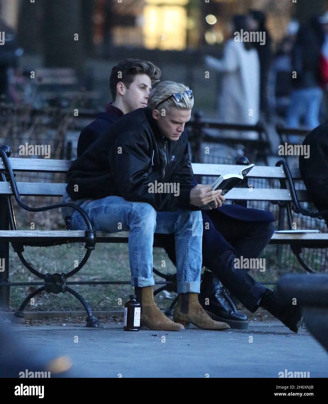 New York - NY - 12/23/2019- Cody Simpson shopping with a friend in ...