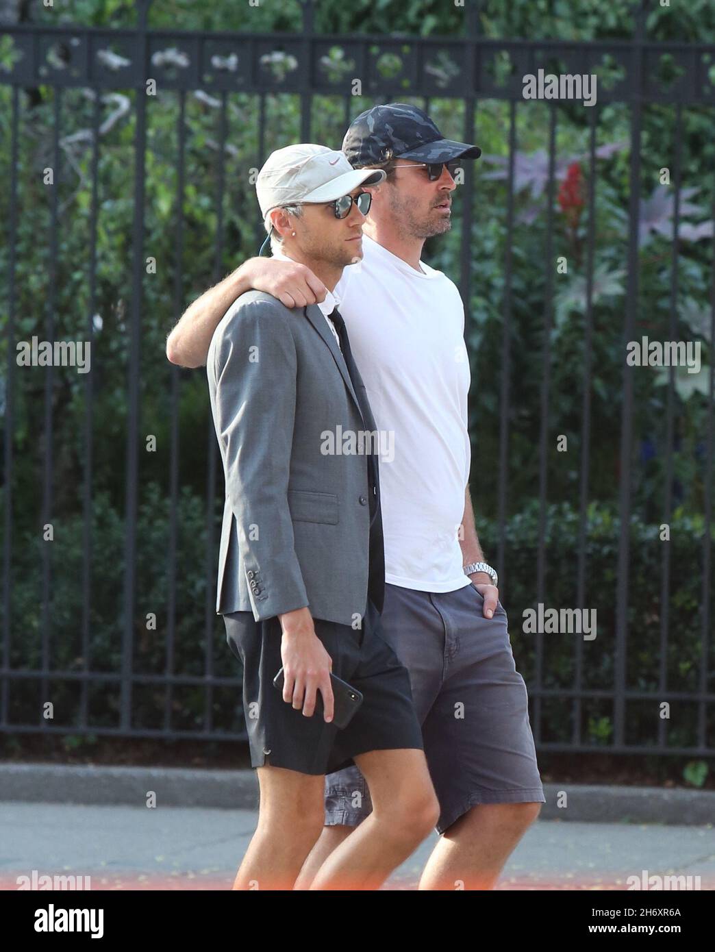 New York - NY - 08/16/2019 - Lee Pace and boyfriend Matt Foley leaving ...