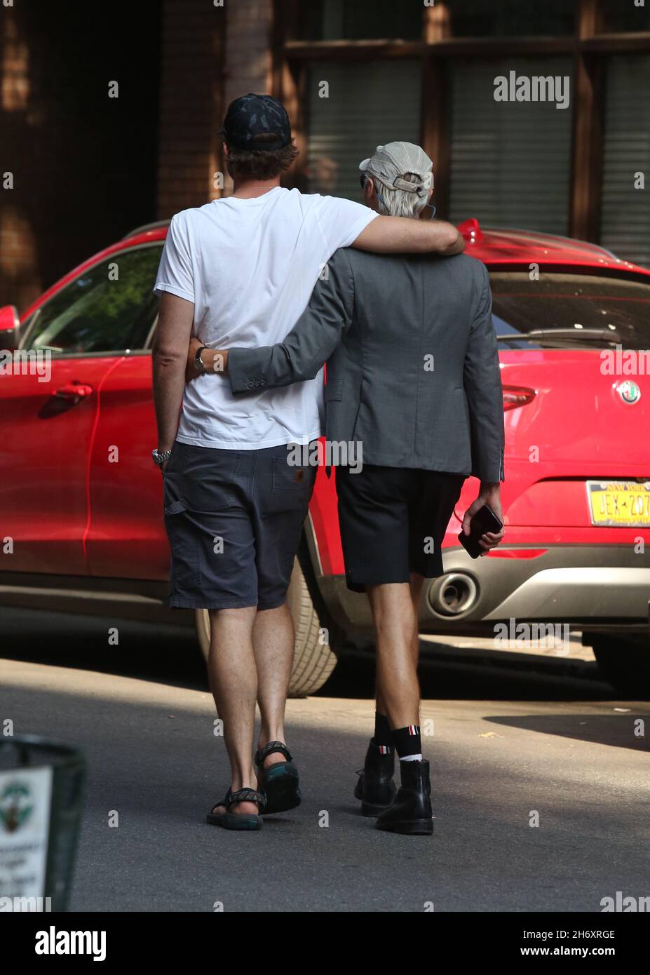 New York - NY - 08/16/2019 - Lee Pace and boyfriend Matt Foley leaving ...