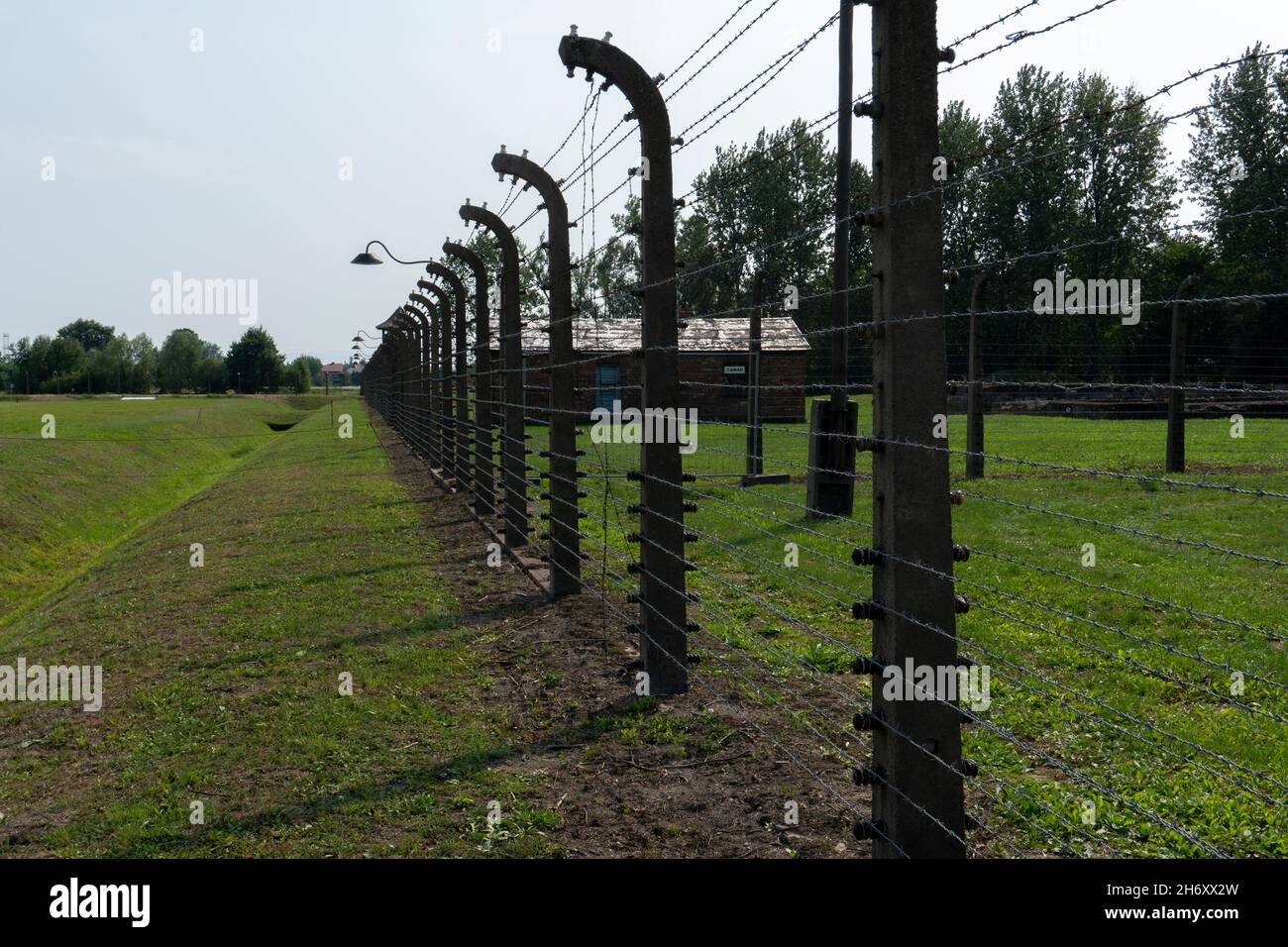 Auschwitz concentration camp 1940 hi-res stock photography and images ...