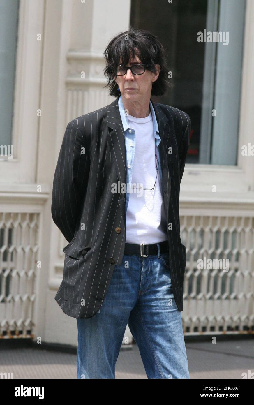 New York - NY - 05/16/2007 - Ric Ocasek shopping by himself in Soho ...