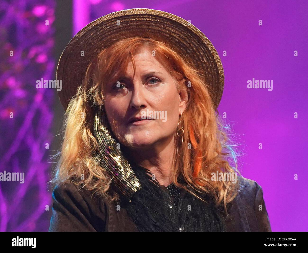 Eddi reader hi-res stock photography and images - Alamy