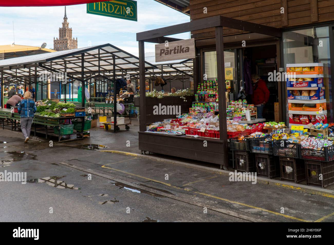 Riga market hall hi-res stock photography and images - Alamy