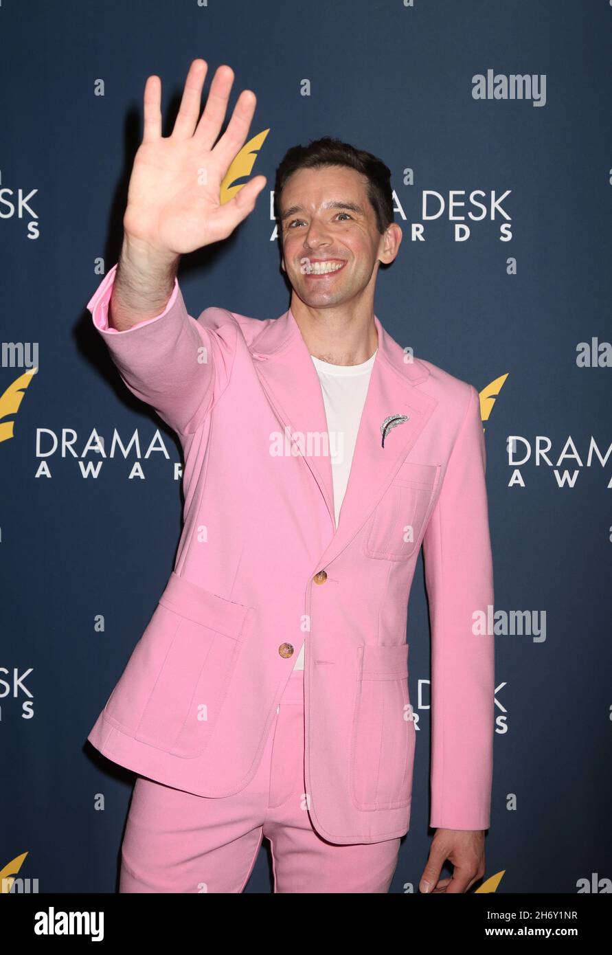 New York - NY - 20190602 - The 64th Annual Drama Awards Arrivals ...