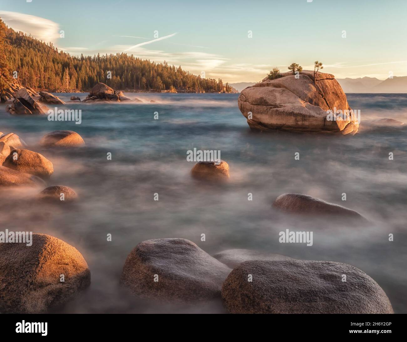 Beautiful landscape along the Lake Tahoe shore at the iconic Bonsai ...