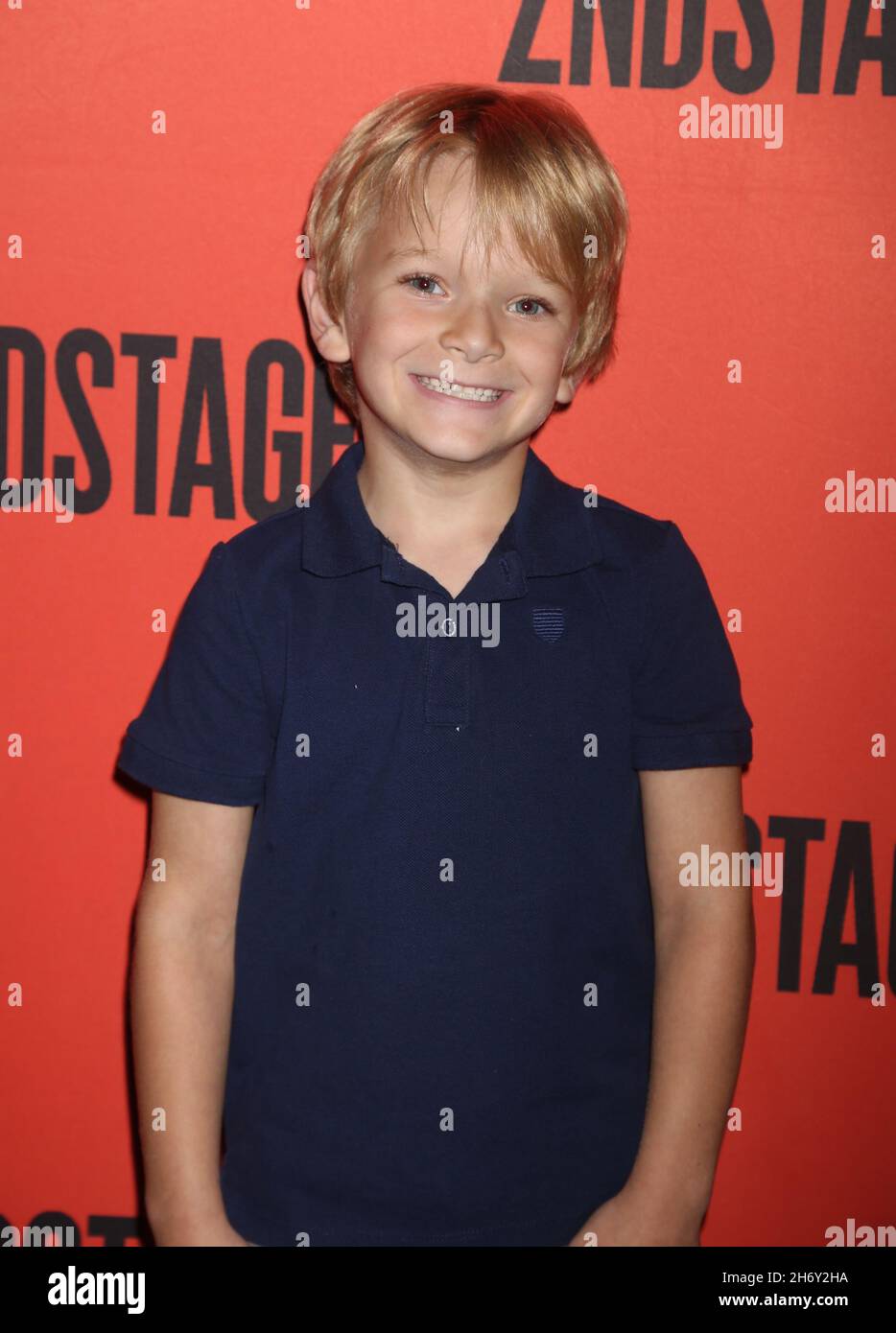 New York - NY - 20190723 - Photo call with the cast and creative team ...