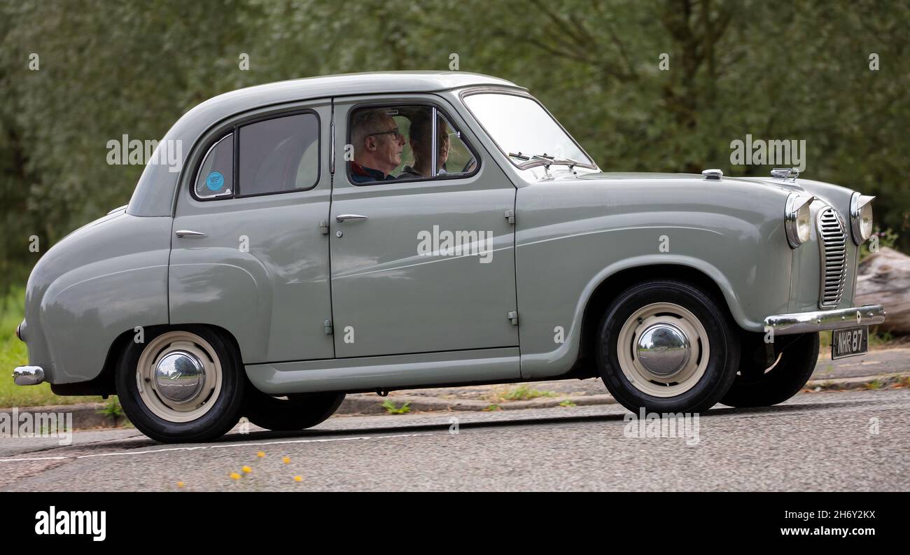 Austin a35 car hi-res stock photography and images - Alamy
