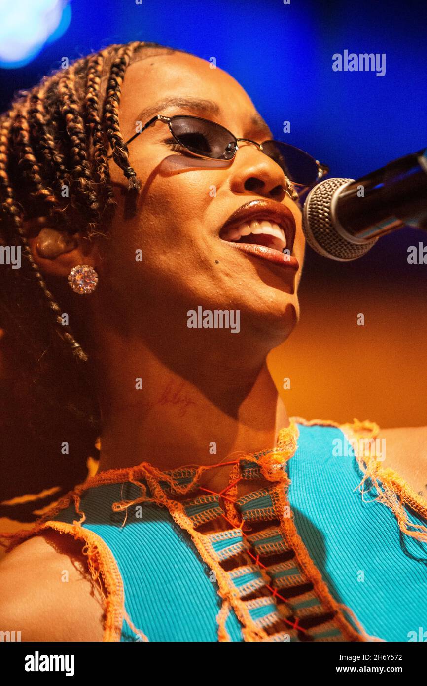 17 november 2021 hi-res stock photography and images - Alamy