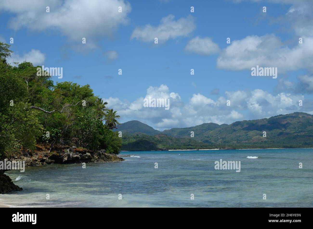 Photo of a sandy beach in the foreground from the Dominican Republic ...