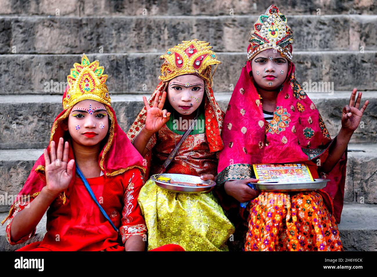 Varanasi, India. 18th Nov, 2021. Little children dressed as different ...