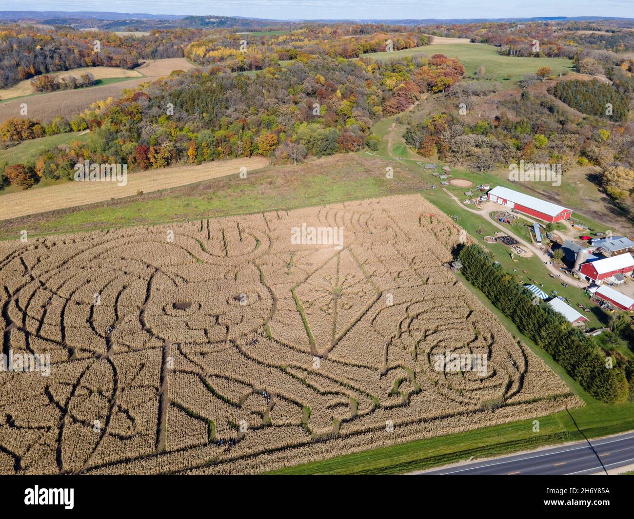 Aerial photograph of Treinen Farm's Schršdinger Cat Corn Maze on a ...