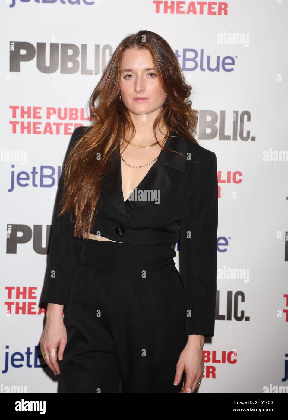 New York - NY - 20191119 - Opening night of A Bright Room Called DayOff ...
