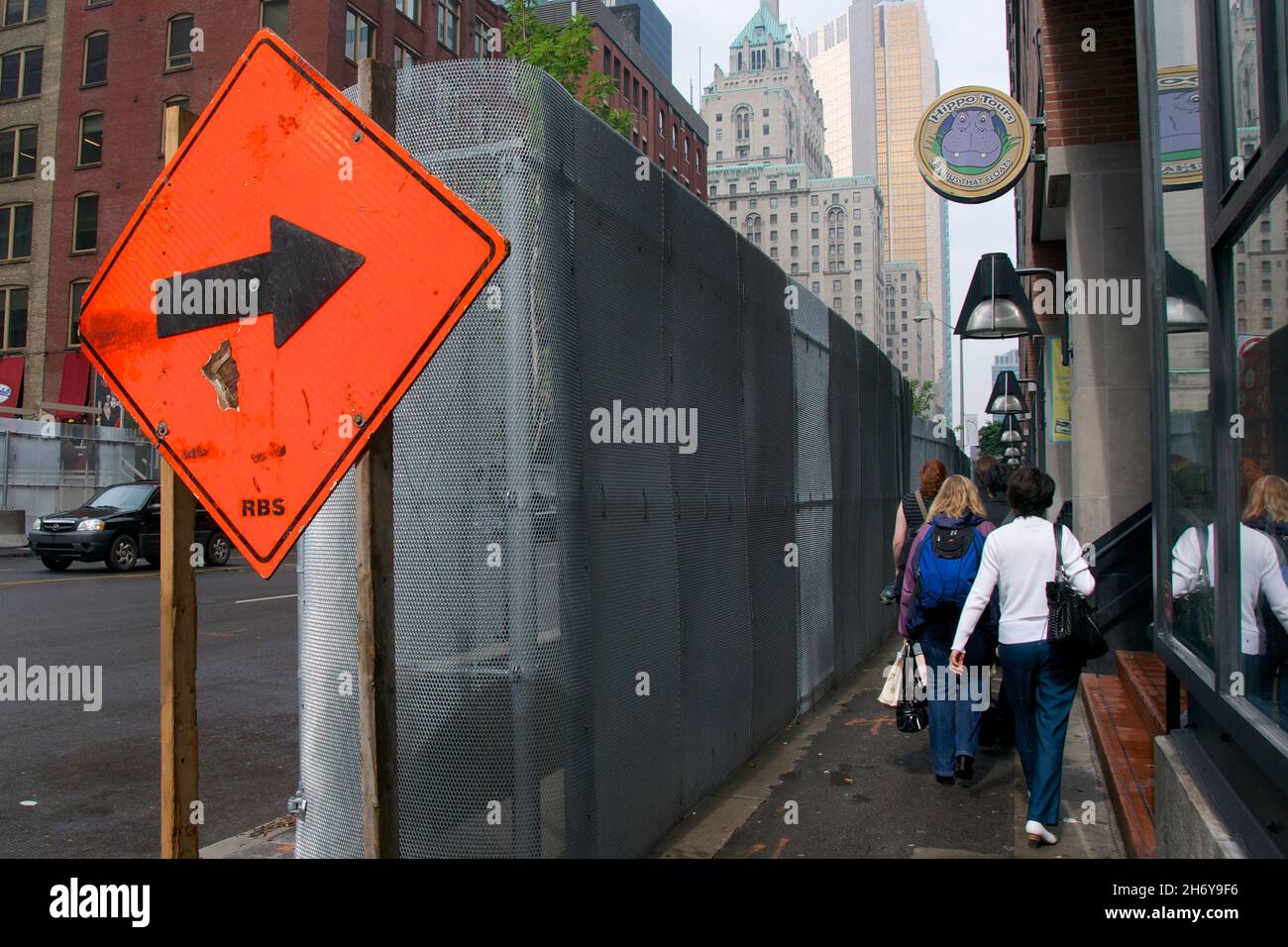 Crowd control barrier hi-res stock photography and images - Alamy
