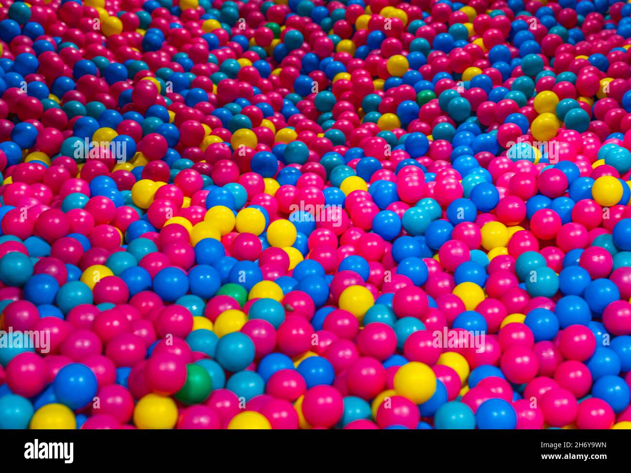 Children indoor balls hi-res stock photography and images - Alamy