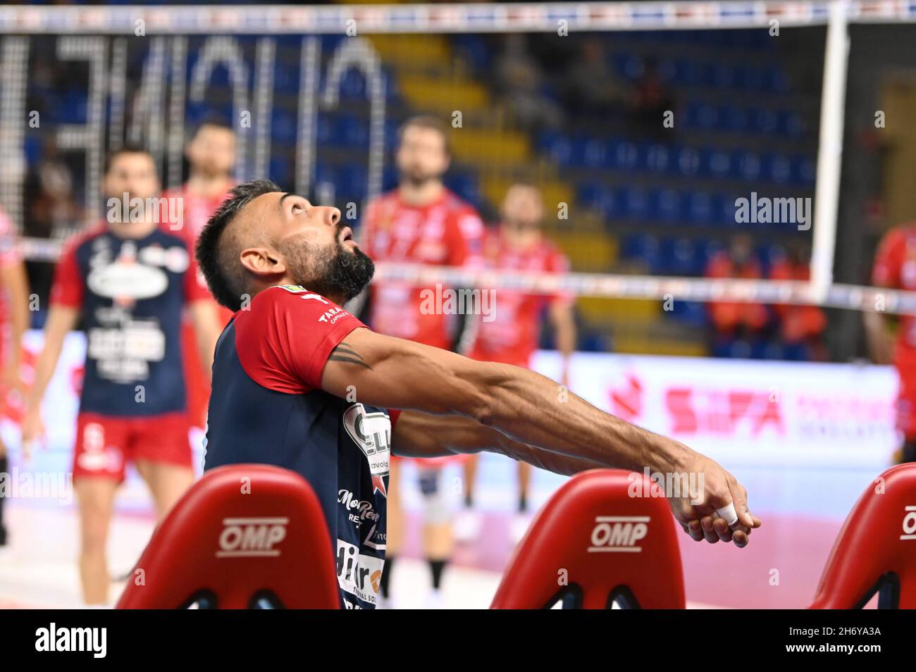 Giulio sabbi prisma taranto hi-res stock photography and images - Alamy