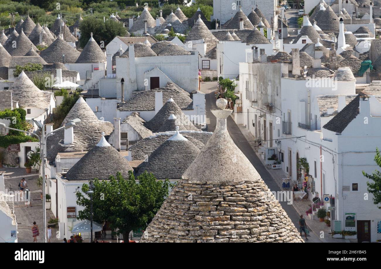 Trulli skyline hi-res stock photography and images - Alamy