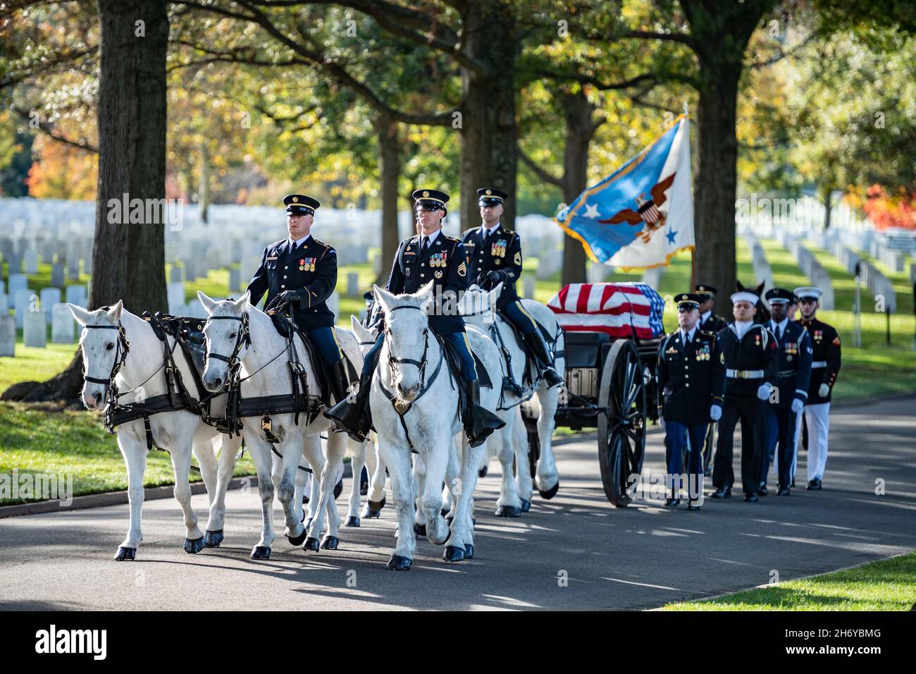 Arlington, Virginia, USA. 5th Nov, 2021. The 3d U.S. Infantry Regiment ...