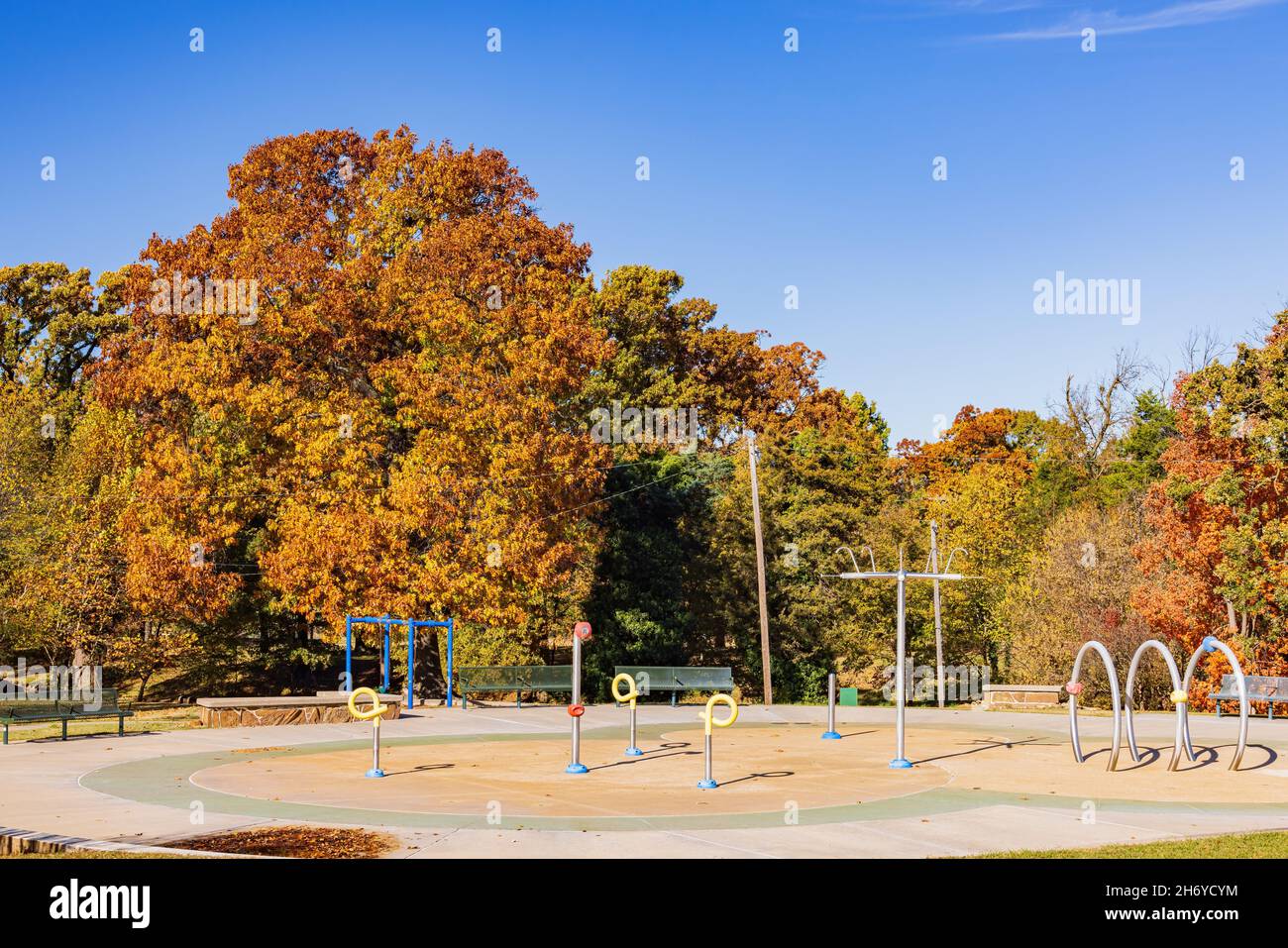 Beautiful fall color of the Owen Park at Tulsa, Oklahoma Stock Photo ...