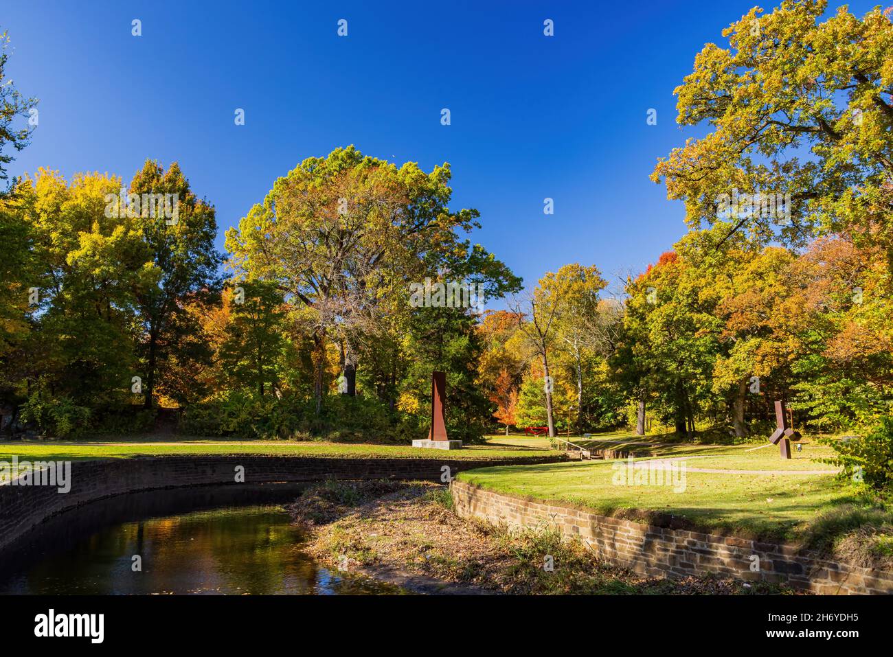 Beautiful fall color in the famous Philbrook Museum of Art at Tulsa ...