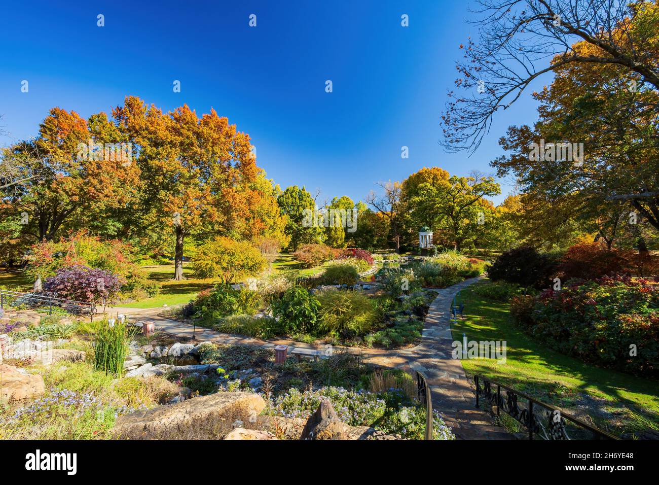 Beautiful fall color in the famous Philbrook Museum of Art at Tulsa ...