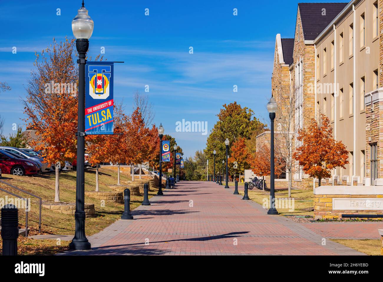 Tulsa, NOV 15 2021 - Sunny view of the beautiful campus of The ...