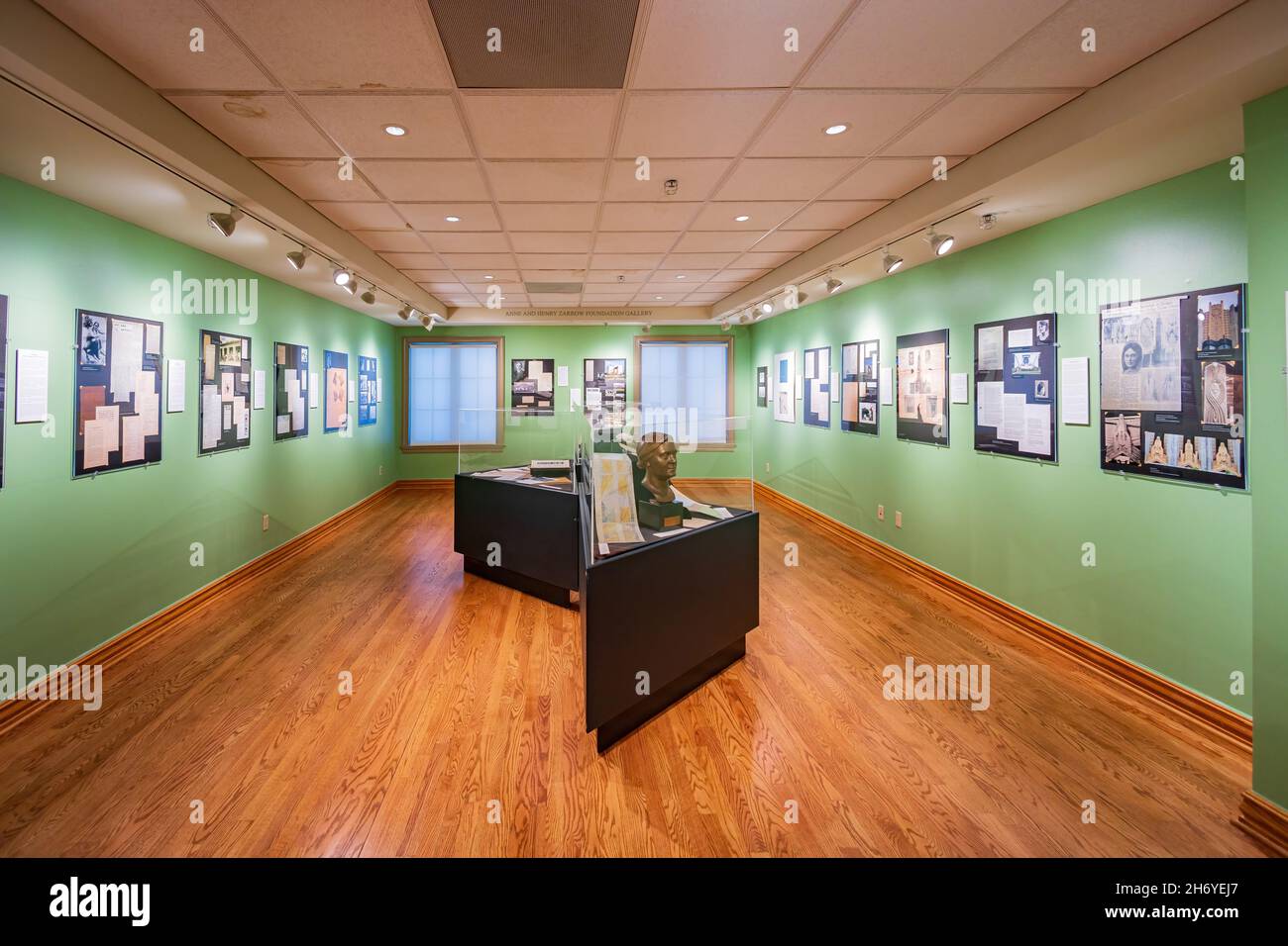 Tulsa historical society and museum hi-res stock photography and images ...